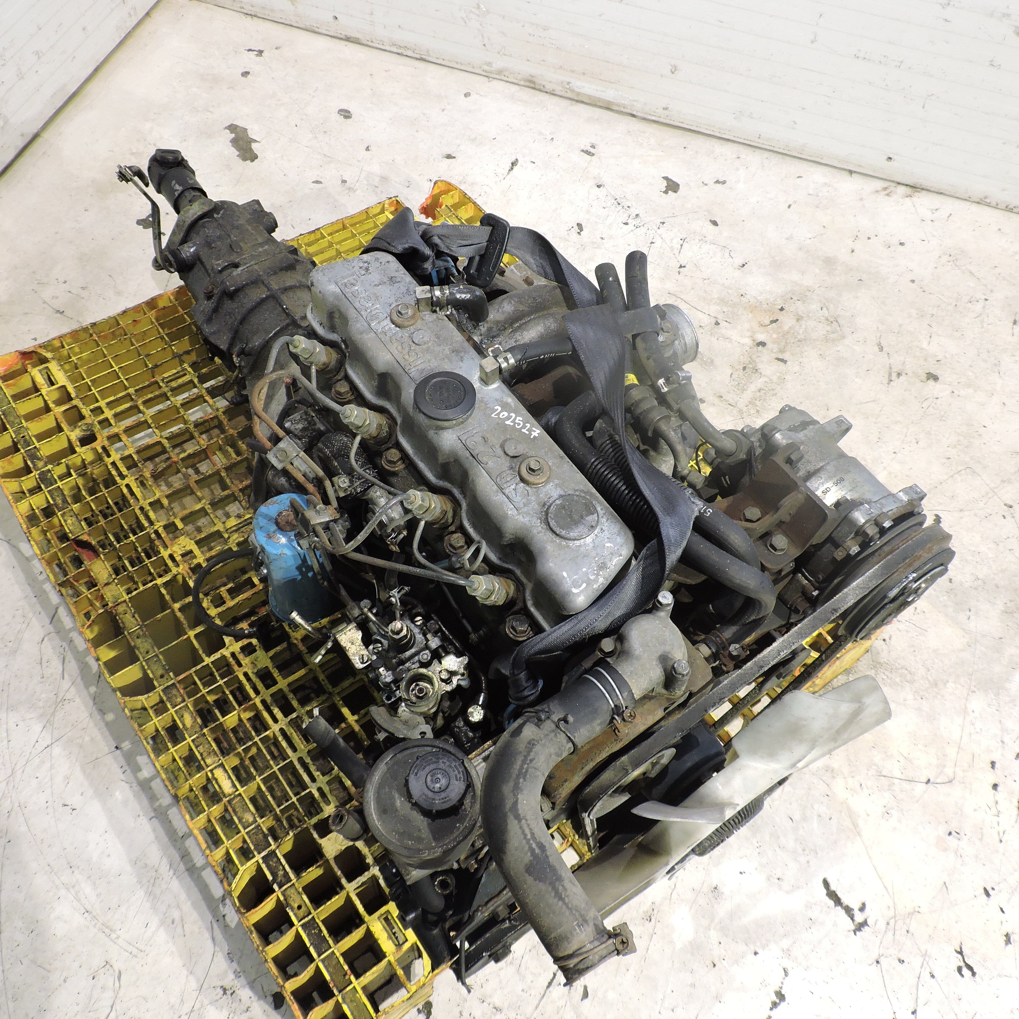 Nissan Sd23 2.3l 4-Cylinder Diesel Jdm Engine Rwd Manual Transmission ...